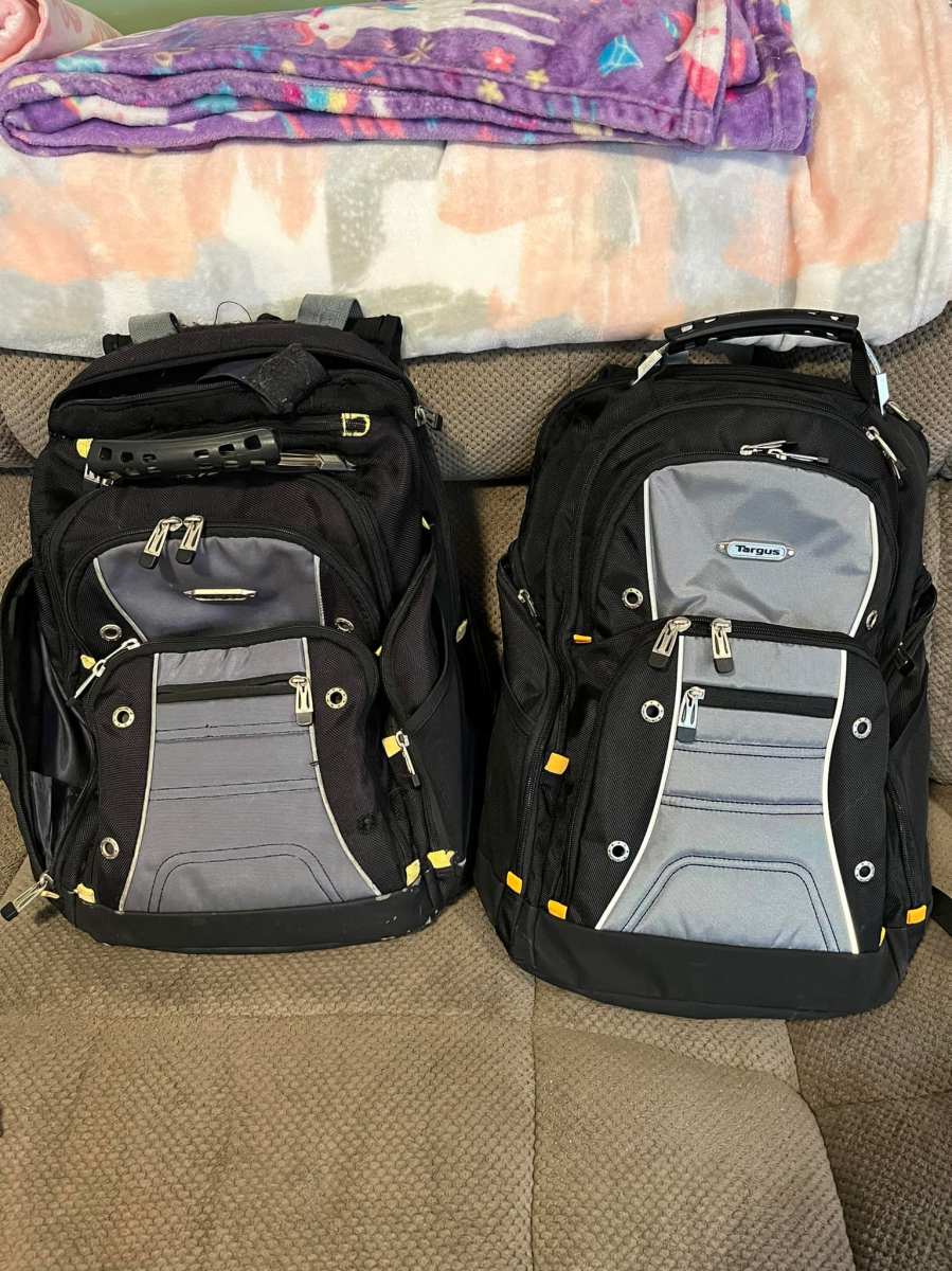 2 Bags – Jerry Elder